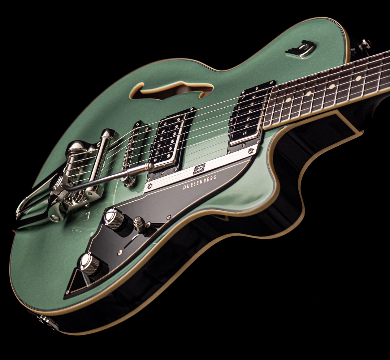 Starplayer TV | DUESENBERG GUITARS