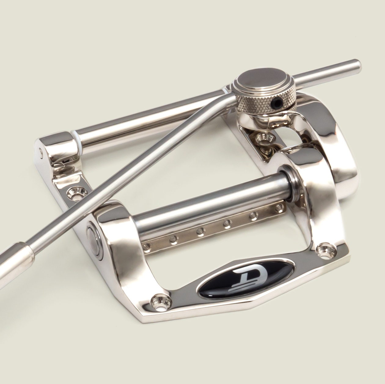 Julia | DUESENBERG GUITARS